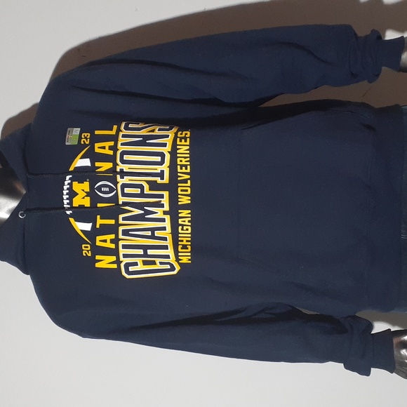 Champion | Shirts | Nwot University Of Michigan Wolverines 223 National Champions Hoodie Sizes ...